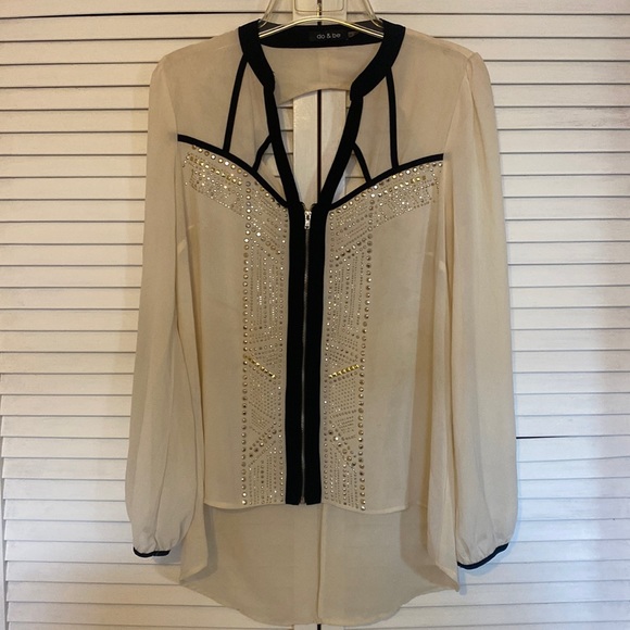 DO+BE | Tops | Embroidered Crystal Blouse | Poshmark